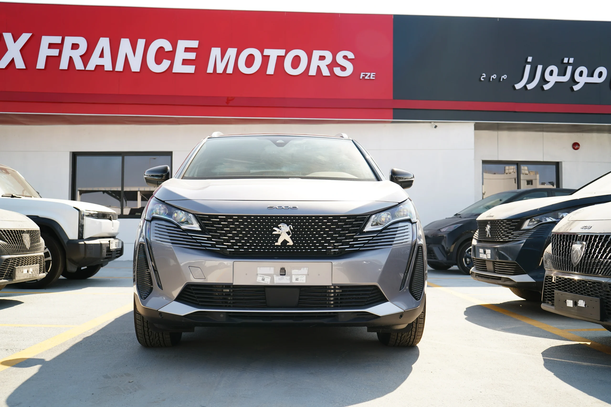 PEUGEOT 5008 GT – Tradex France Motors