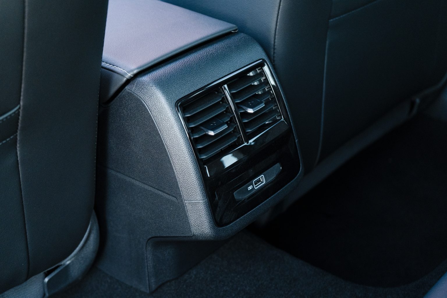 Jetta VA7 2025 – Tradex France Motors